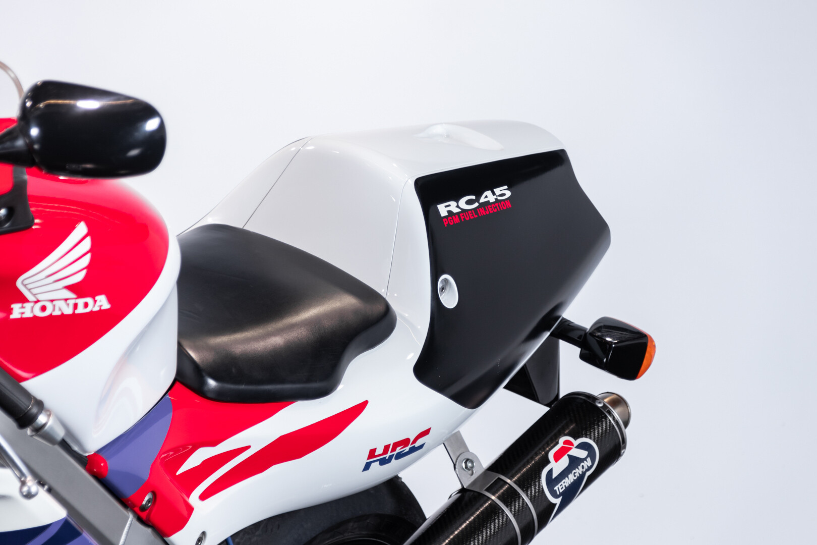 Honda RC45 (RVF750) - BIDaBIKE