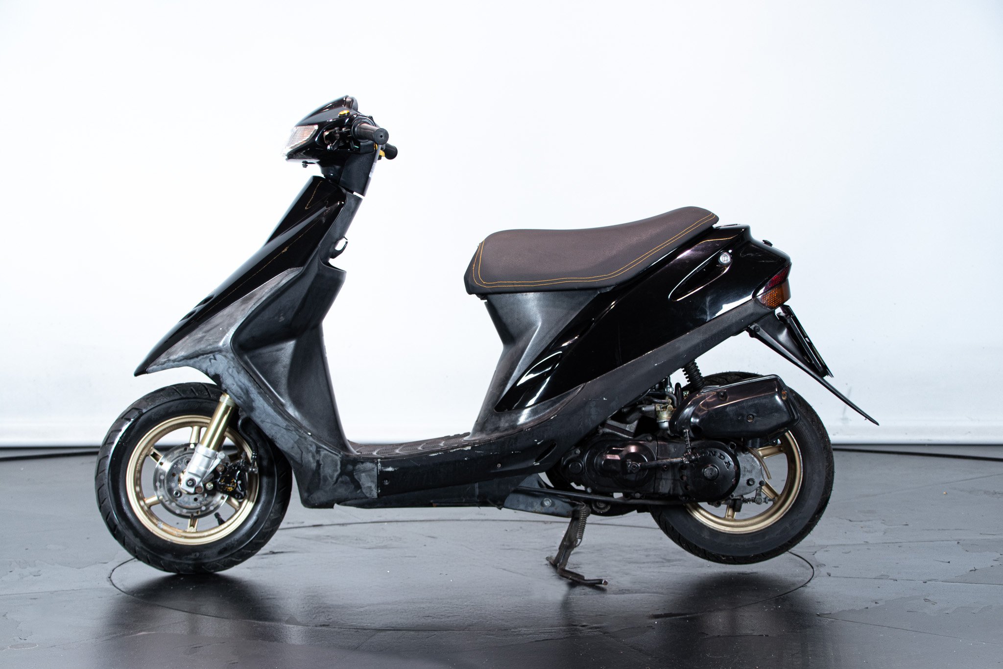 Honda DIO 50 ZX - BIDaBIKE