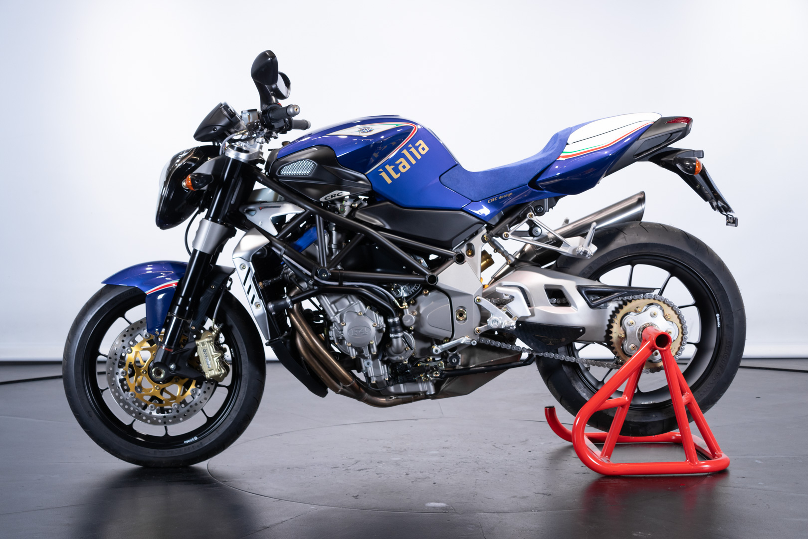 MV Agusta BRUTALE 910 R WORLD CHAMPION - BIDaBIKE